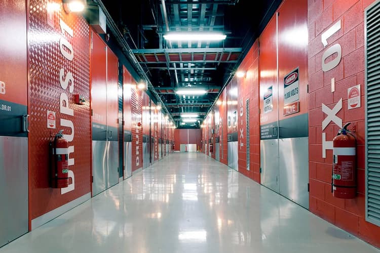 NEXTDC - M1 Melbourne Data Center | 826 Lorimer Street